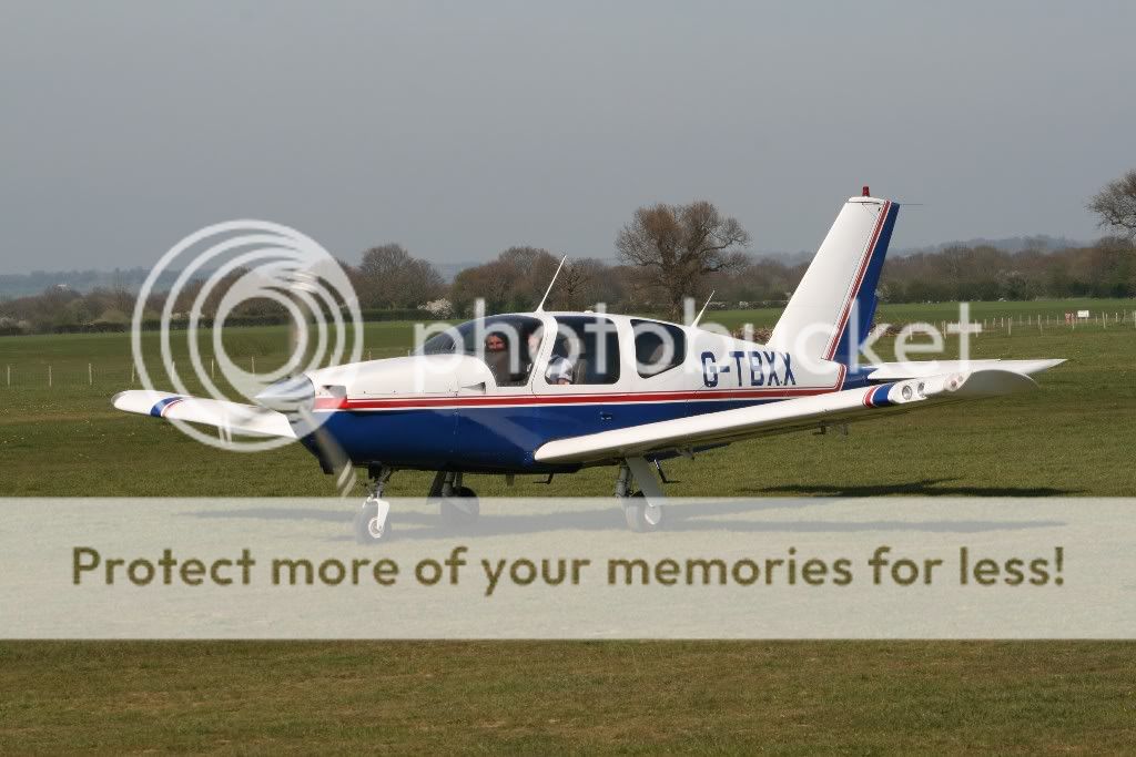 Headcorn Saturday Afternoon - UK Airshow Review Forums