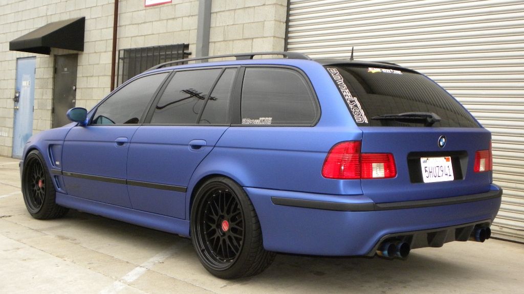 My E39 Wagon Matte Estoril Blue on 20x10 ESM-004